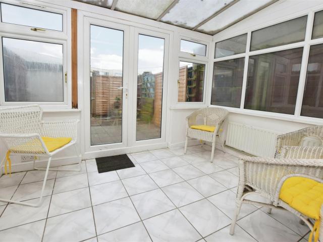 House at Gale Close, Greater London