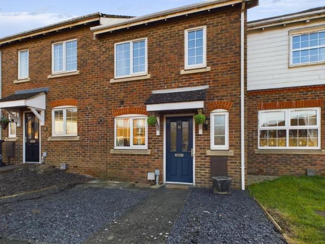 House at Garton Way, Ashford