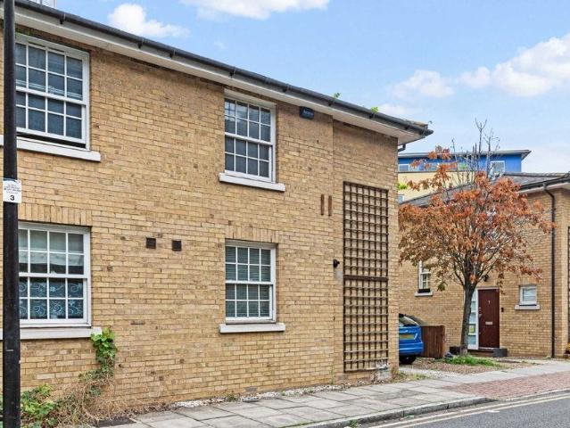 House at Garford Street, Greater London