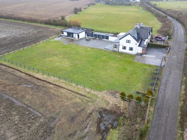House at Garnetts Lane, Tarbock