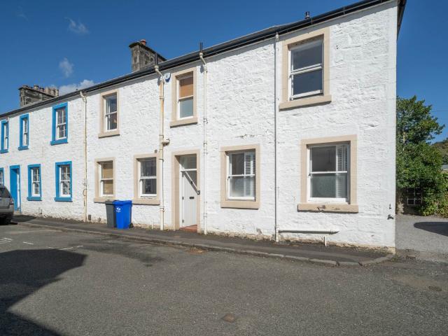House at Gateside Place, Kilbarchan