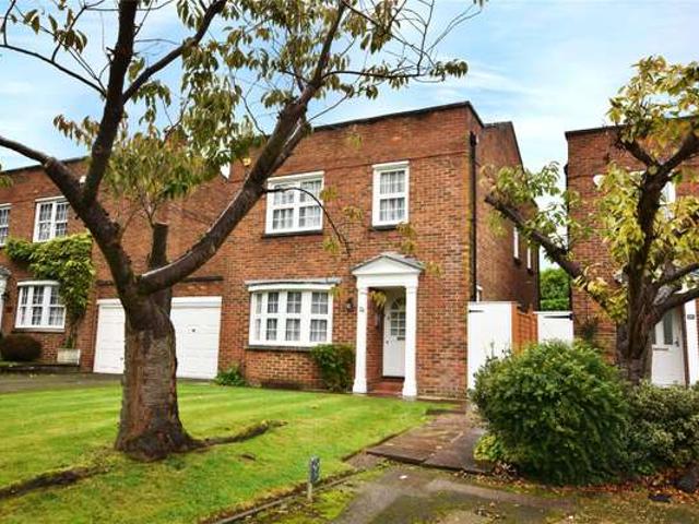 House at Gateway Close, Greater London