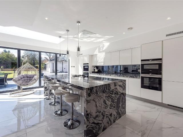House at Gaviots Way, Gerrards Cross