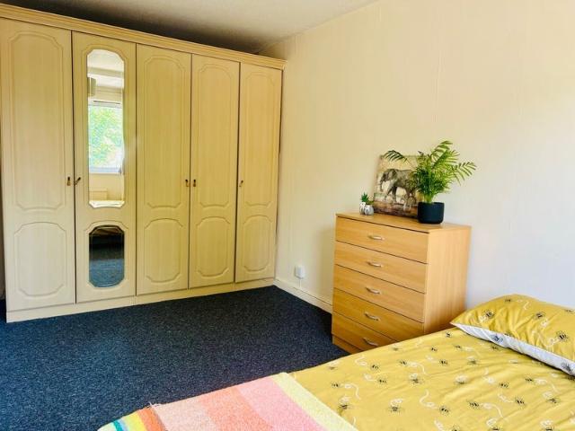 House at Gawsworth Close, Greater London