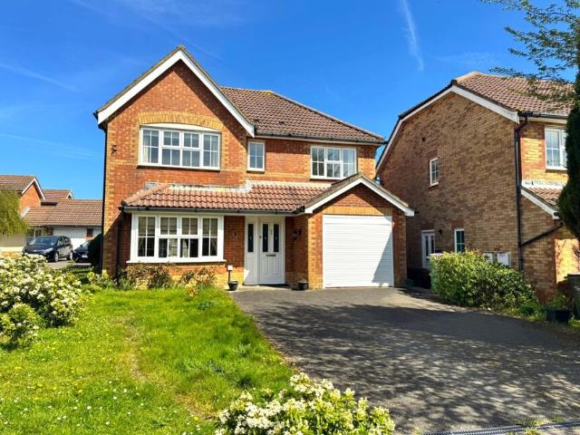 House at Geddes Close, Folkestone and Hythe District