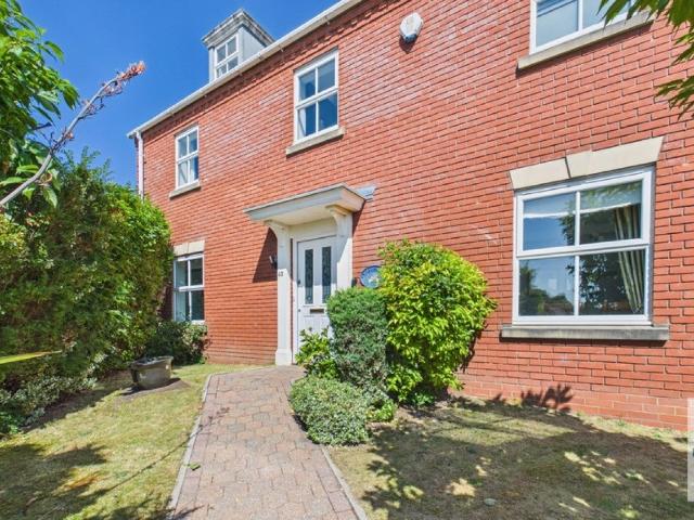 House at Gettings Close, Lichfield
