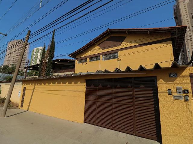 house at GOIÂNIA SETOR BUENO