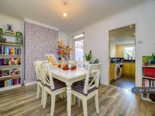 House at Gosbrook Road, Reading