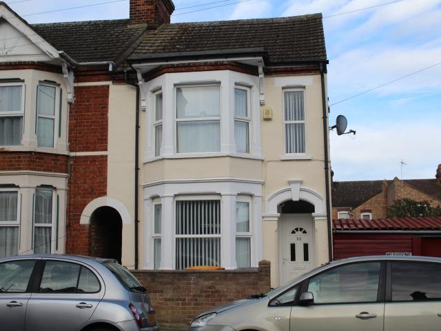 House at Gladstone Street, Bedford
