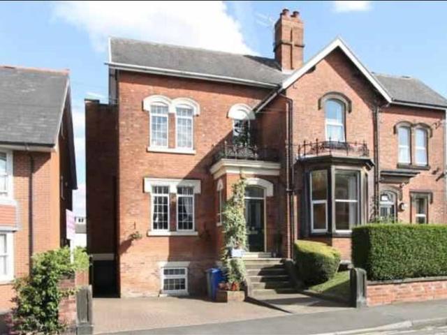 House at Gladstone Road, Chesterfield