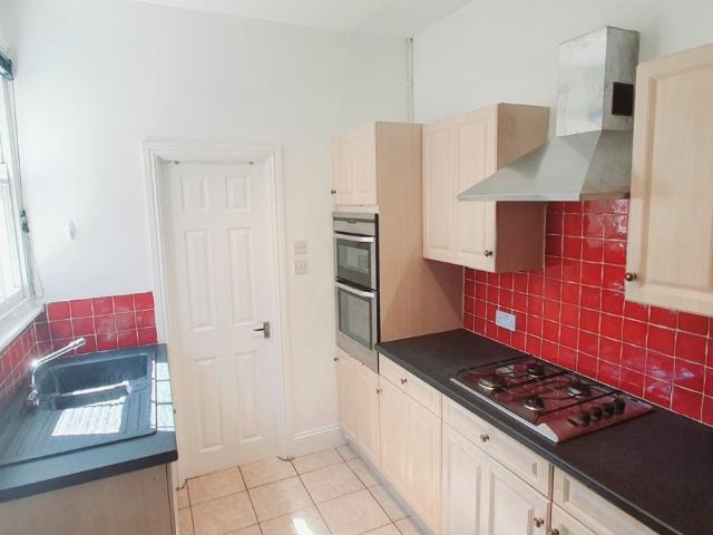 House at Glapton Road, Nottingham