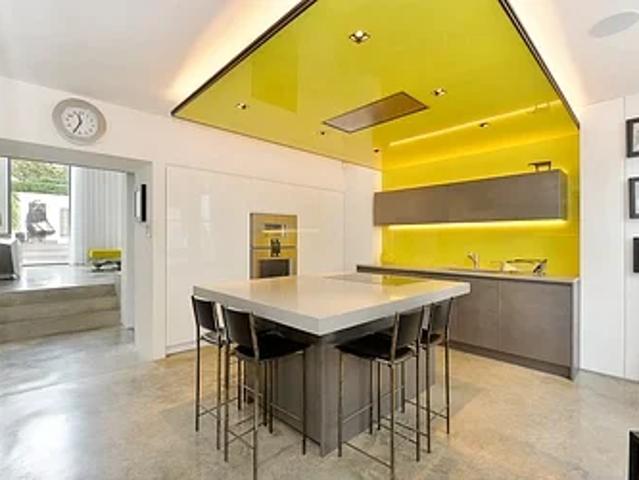 House at Glebe Place, Greater London