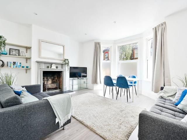 House at Glenelg Road, Greater London