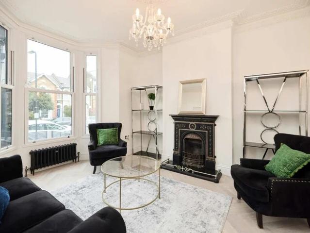 House at Grayling Road, Greater London