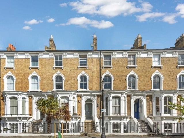House at Grafton Square, Greater London