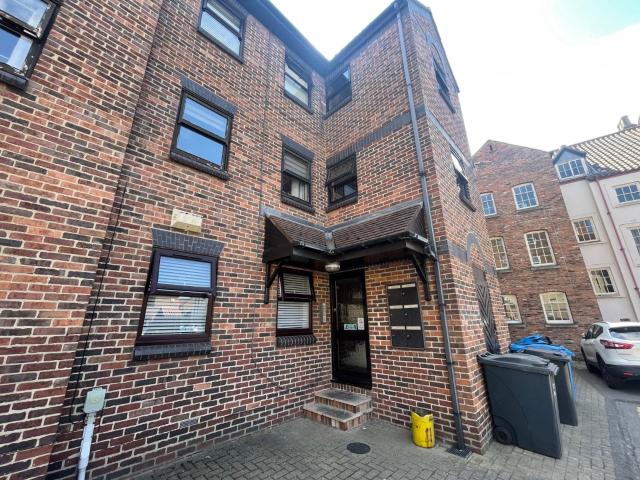 House at Grammar School Yard, Hull