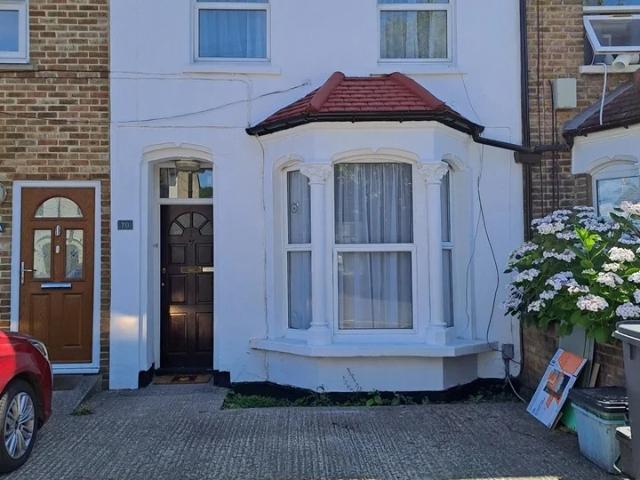 House at Grant Road, Greater London