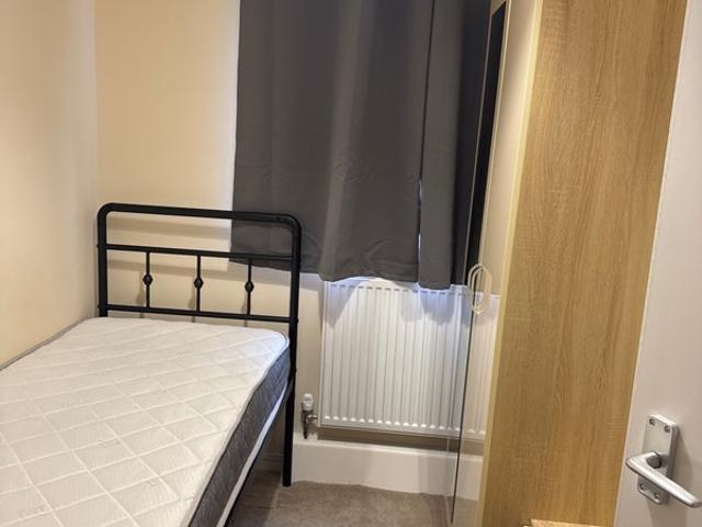 Apartment at Granville Road, Greater London