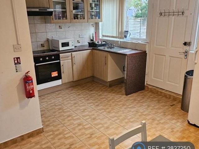 Room at Great Field, Greater London