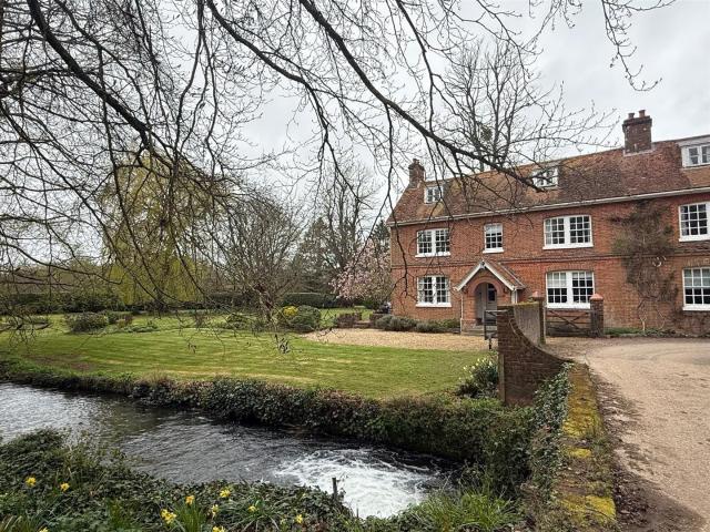 House at Greatbridge, Test Valley