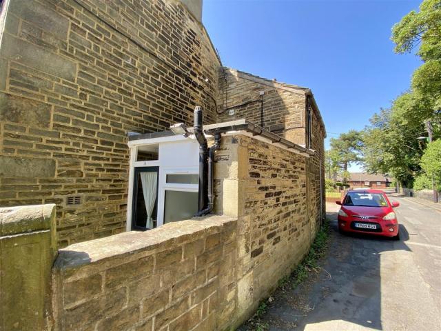 House at Green Balk Lane, Kirklees