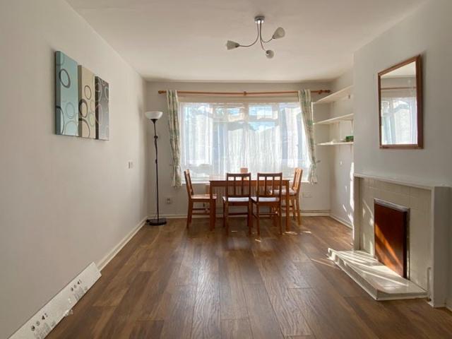 House at Green Road, Greater London