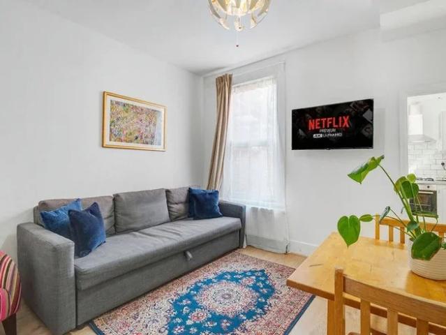 House at Greenfield Road, Greater London
