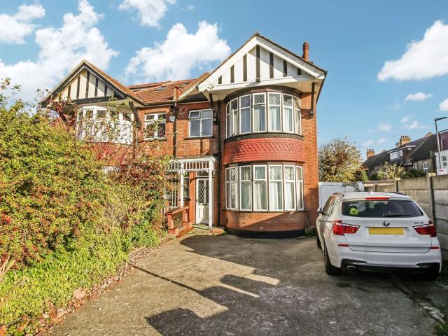 House at Greenhill Road, Greater London