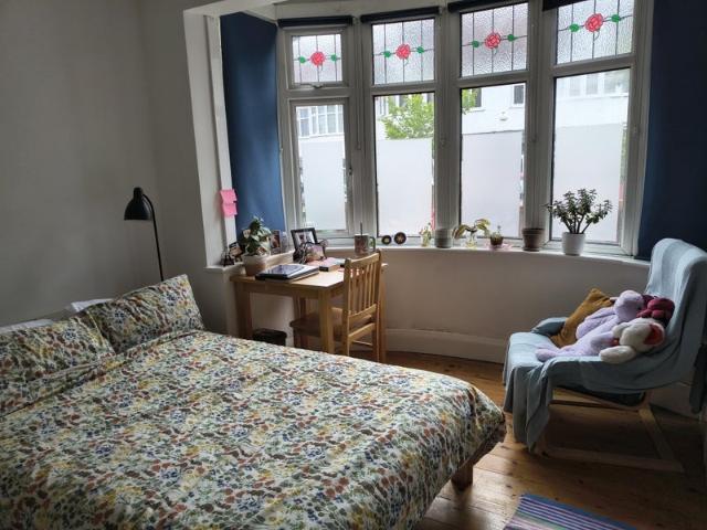 House at Greenway Avenue, Greater London