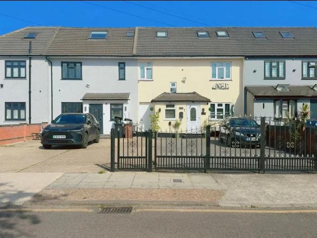 House at Greenway, Greater London