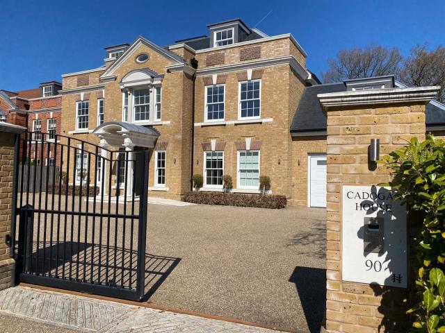 House at Gregories Road, Beaconsfield