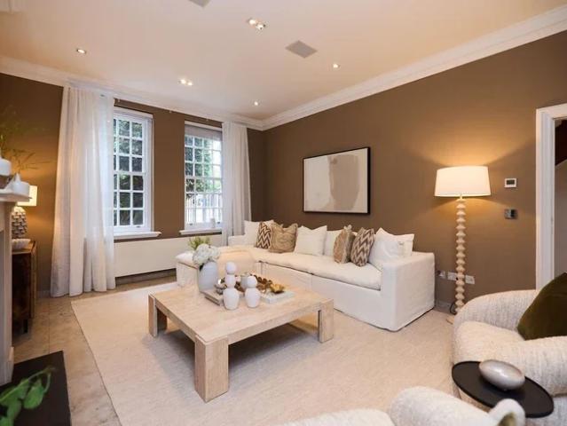 House at Hamilton Terrace, City of Westminster