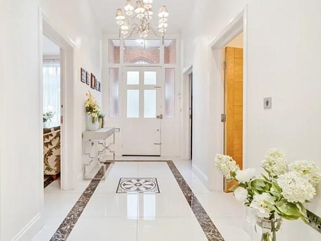 House at Hamilton Road, Greater London