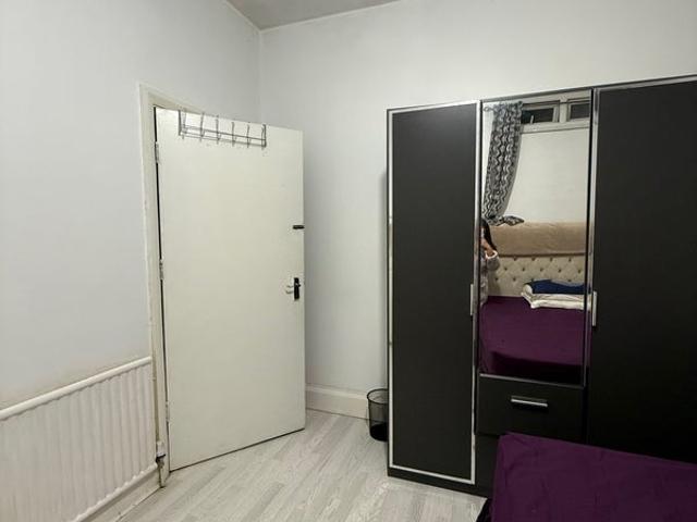 Apartment at Hampton Road, Greater London