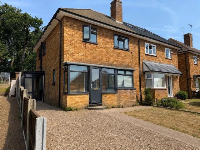 House at Hall Place Crescent, Greater London