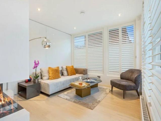 House at Halliford Street, Greater London