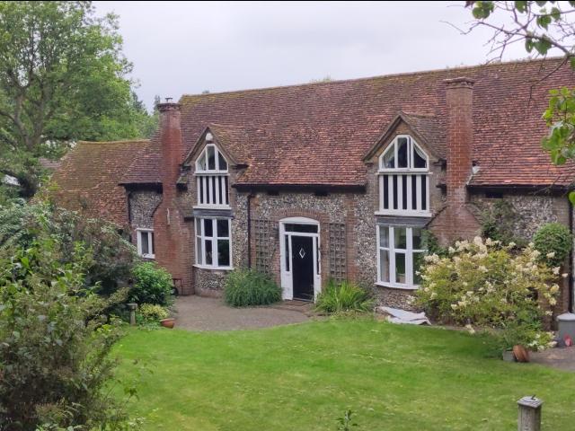 House at Harthall Lane, Three Rivers