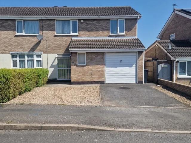 House at Harvest Close, Leicester