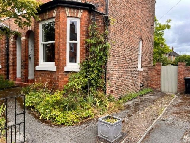 House at Harboro Way, Trafford