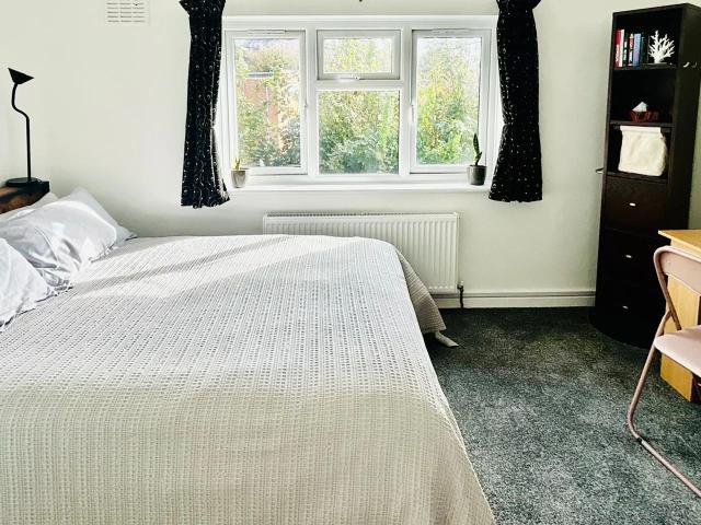 House at Harbour Way, Folkestone and Hythe District