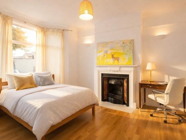 House at Hardman Road, Greater London