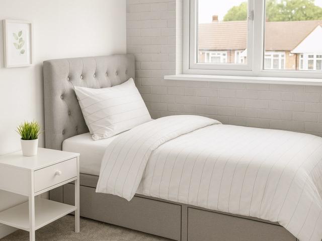 Apartment at Hardy Avenue, Greater London