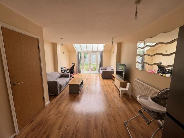 House at Harman Rise, Greater London