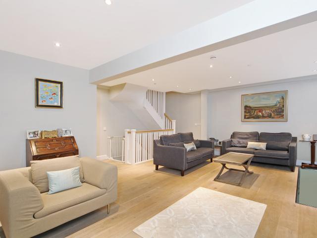 House at Harriet Walk, Greater London