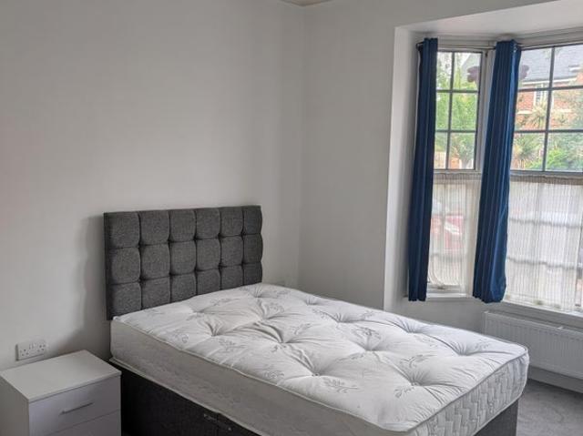 Room at Hastings Road, Maidstone