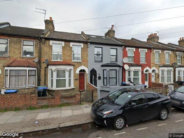 House at Haselbury Road, Greater London