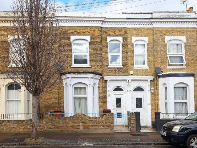 House at Hassett Road, Greater London