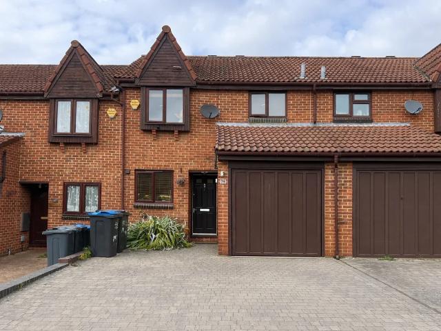House at Hazel Close, Greater London