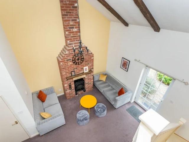 Apartment at Hazelnut Grove, York