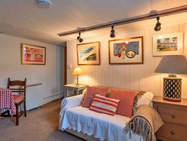 House at Hendra Lane, Praa Sands